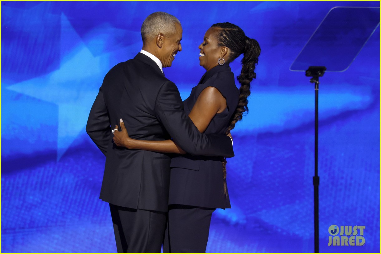 Barack & Michelle Obama Fire Up Crowd at DNC, Share Cute Moment on ...