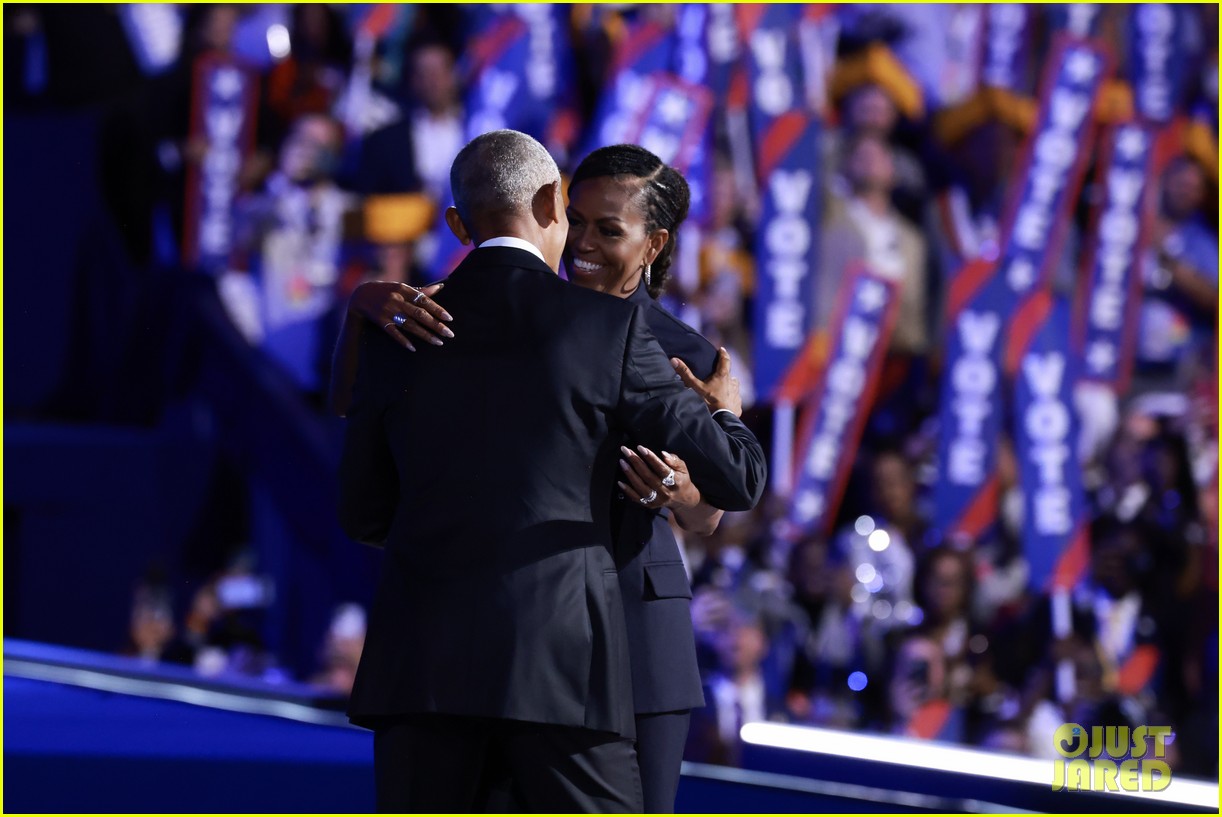 Barack & Michelle Obama Fire Up Crowd at DNC, Share Cute Moment on ...