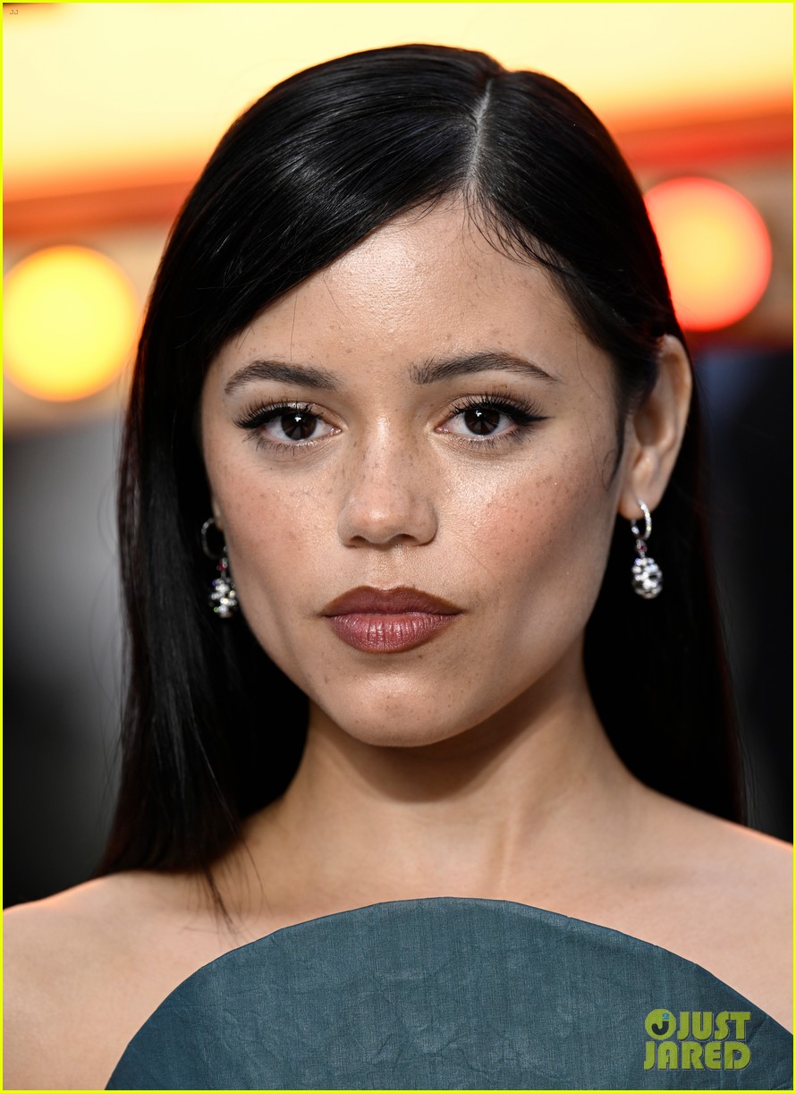 Jenna Ortega's Hair Stylist Reveals How 'Beetlejuice 2' UK Premiere Look Pays Homage to ...