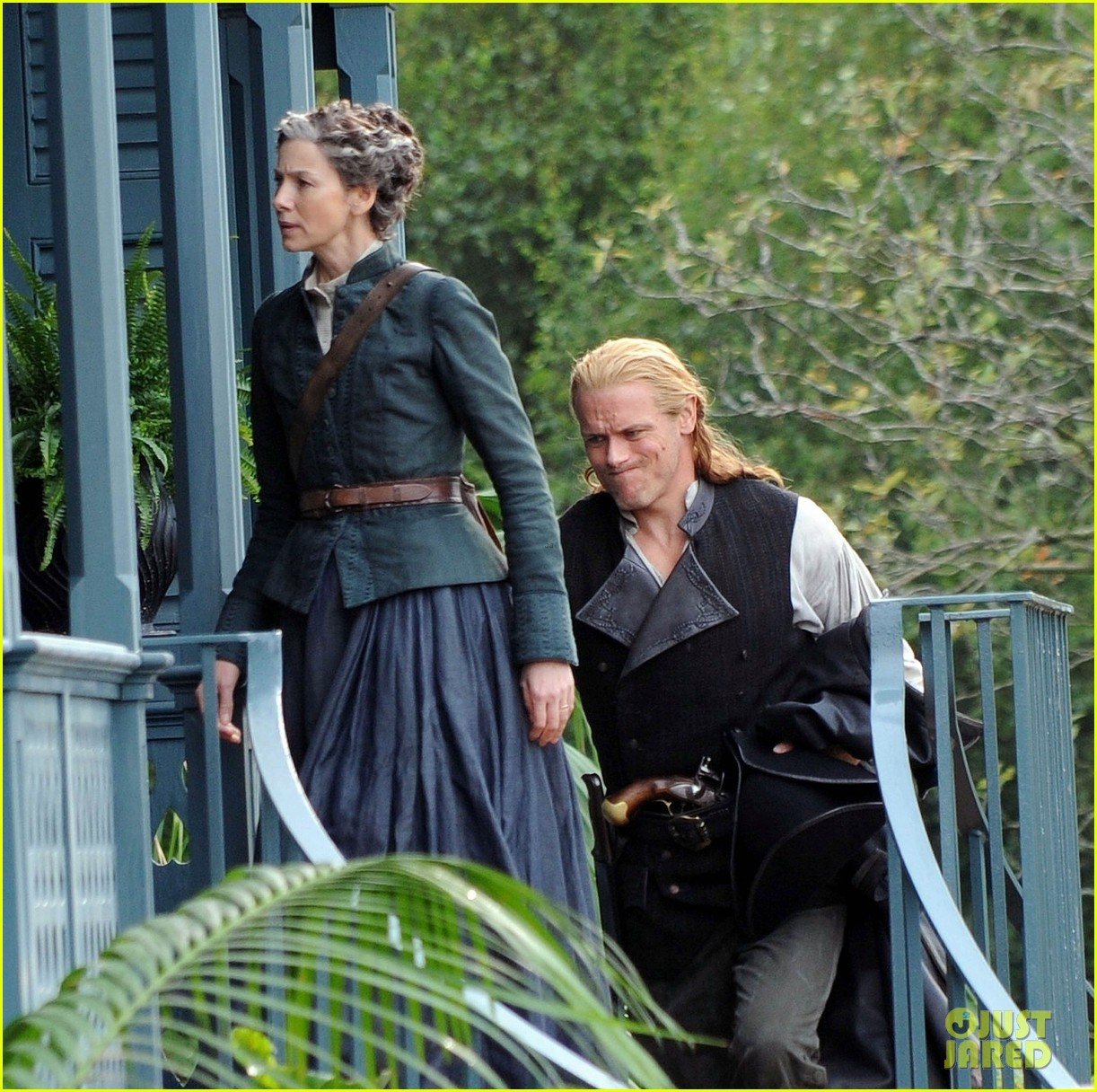 Sam Heughan & Caitriona Balfe Film Scenes for Final Season of ...