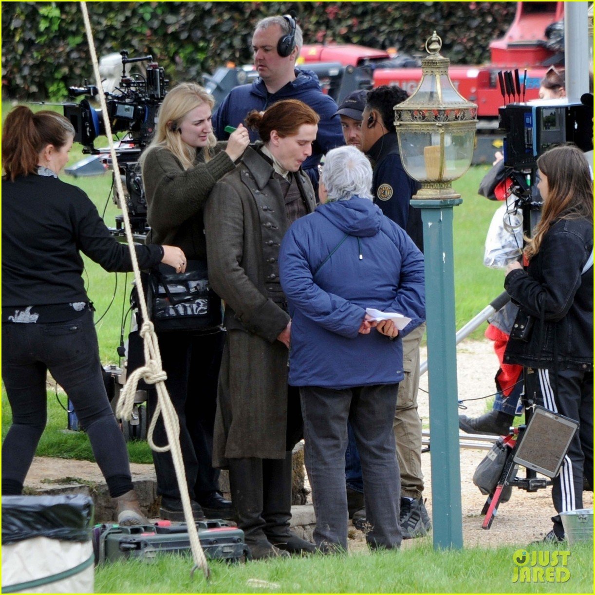 Sam Heughan & Caitriona Balfe Film Scenes for Final Season of ...