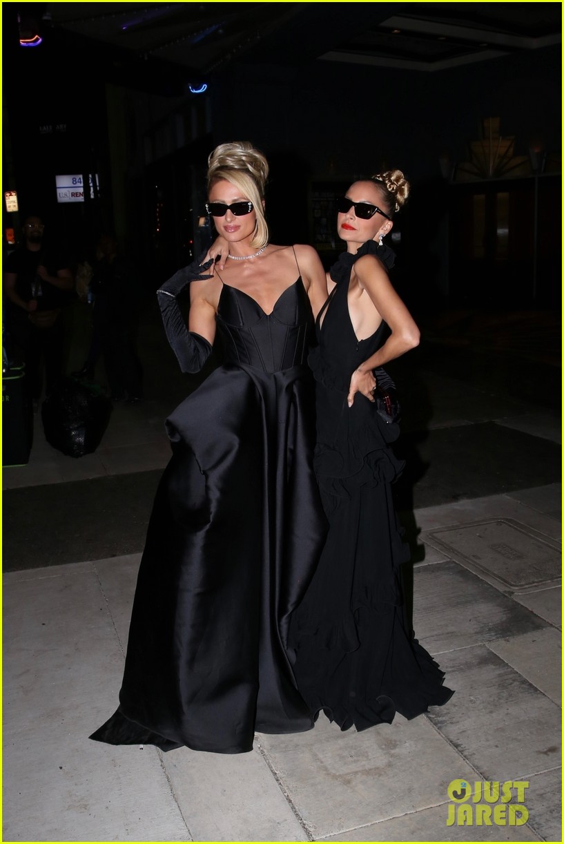 Paris Hilton & Nicole Richie are Glam BFFs While Filming for 'Simple ...