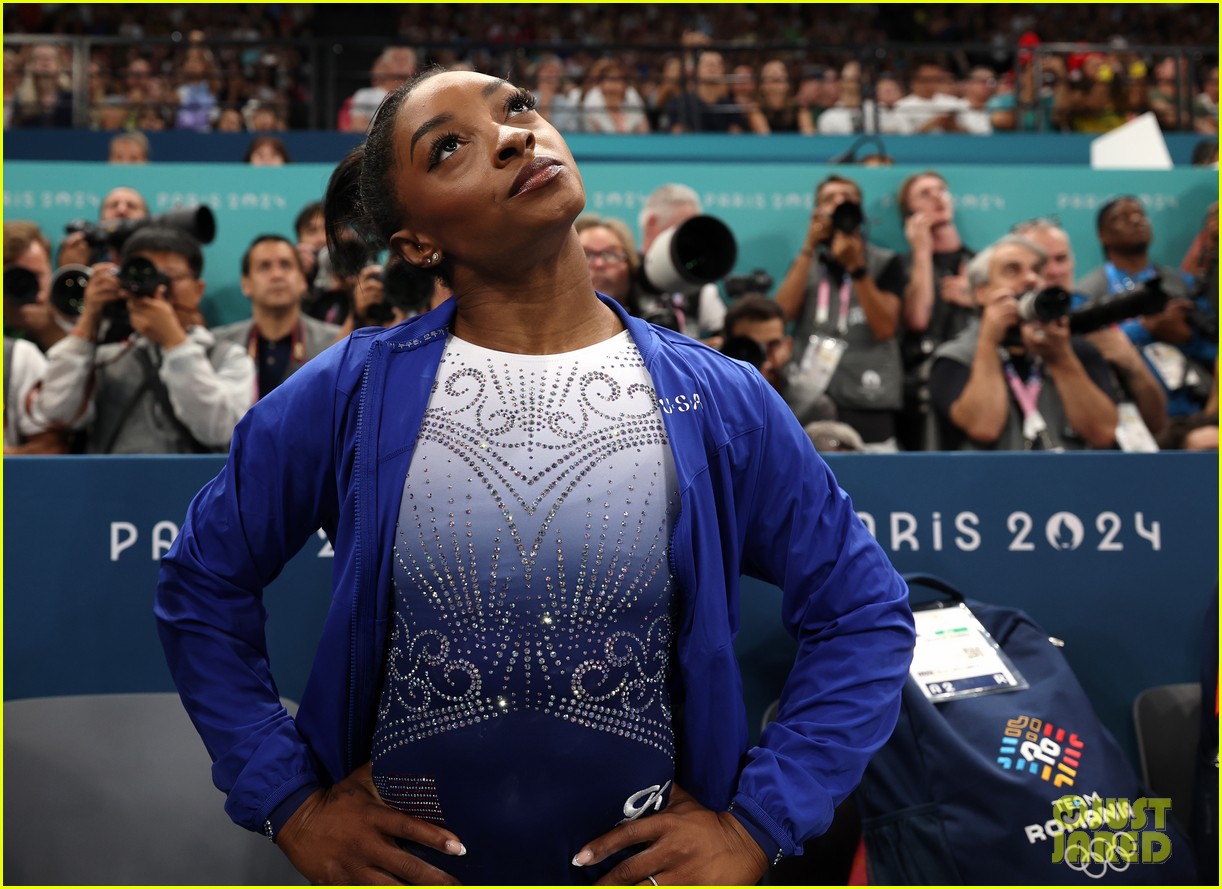 Simone Biles Wins Silver for Women's Gymnastics Floor Final, Places in ...