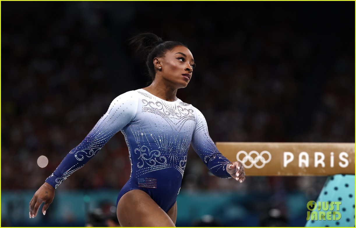 Simone Biles Wins Silver for Women's Gymnastics Floor Final, Places in ...
