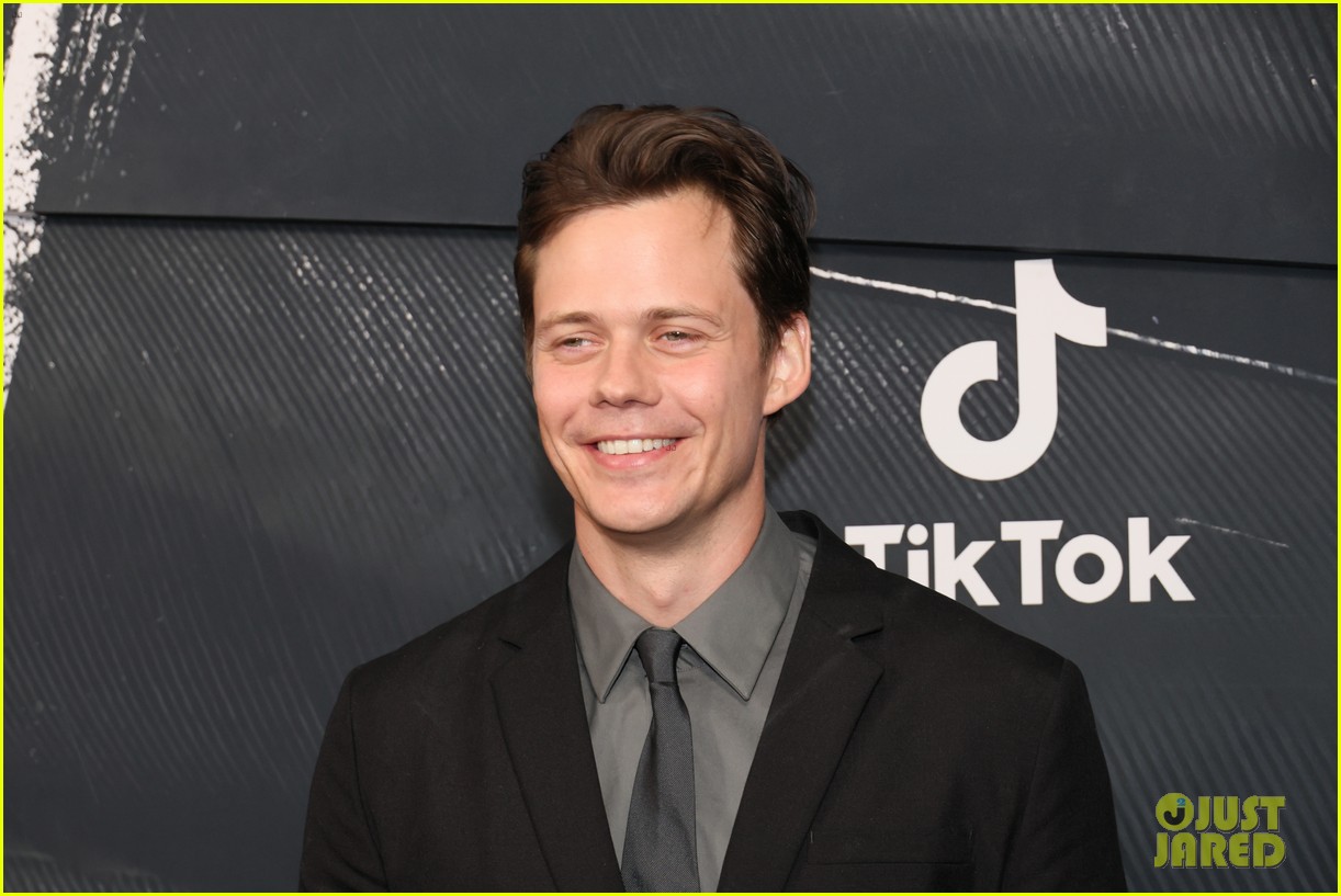 Bill Skarsgard & FKA twigs Go Goth in All Black at 'The Crow' NYC ...