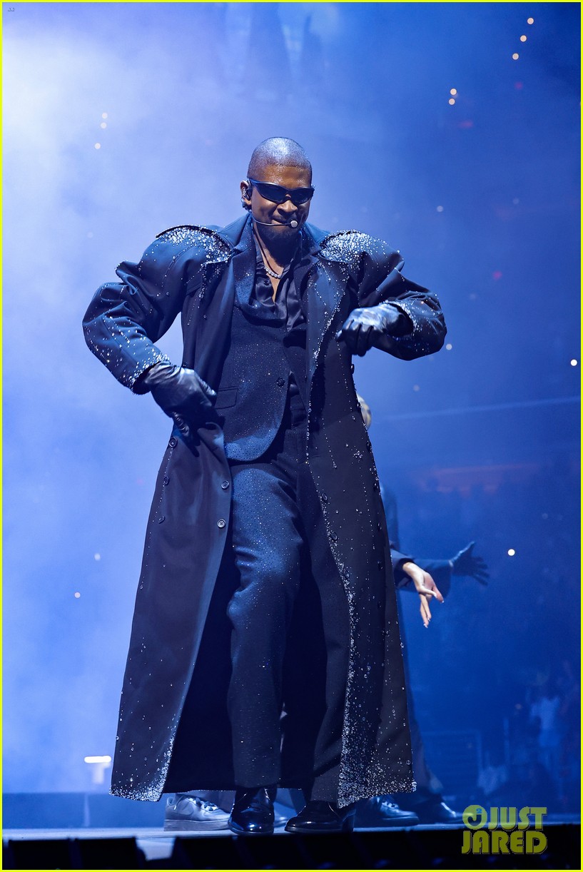 Usher Setlist Revealed for 2024 Past Present Future Tour After First ...