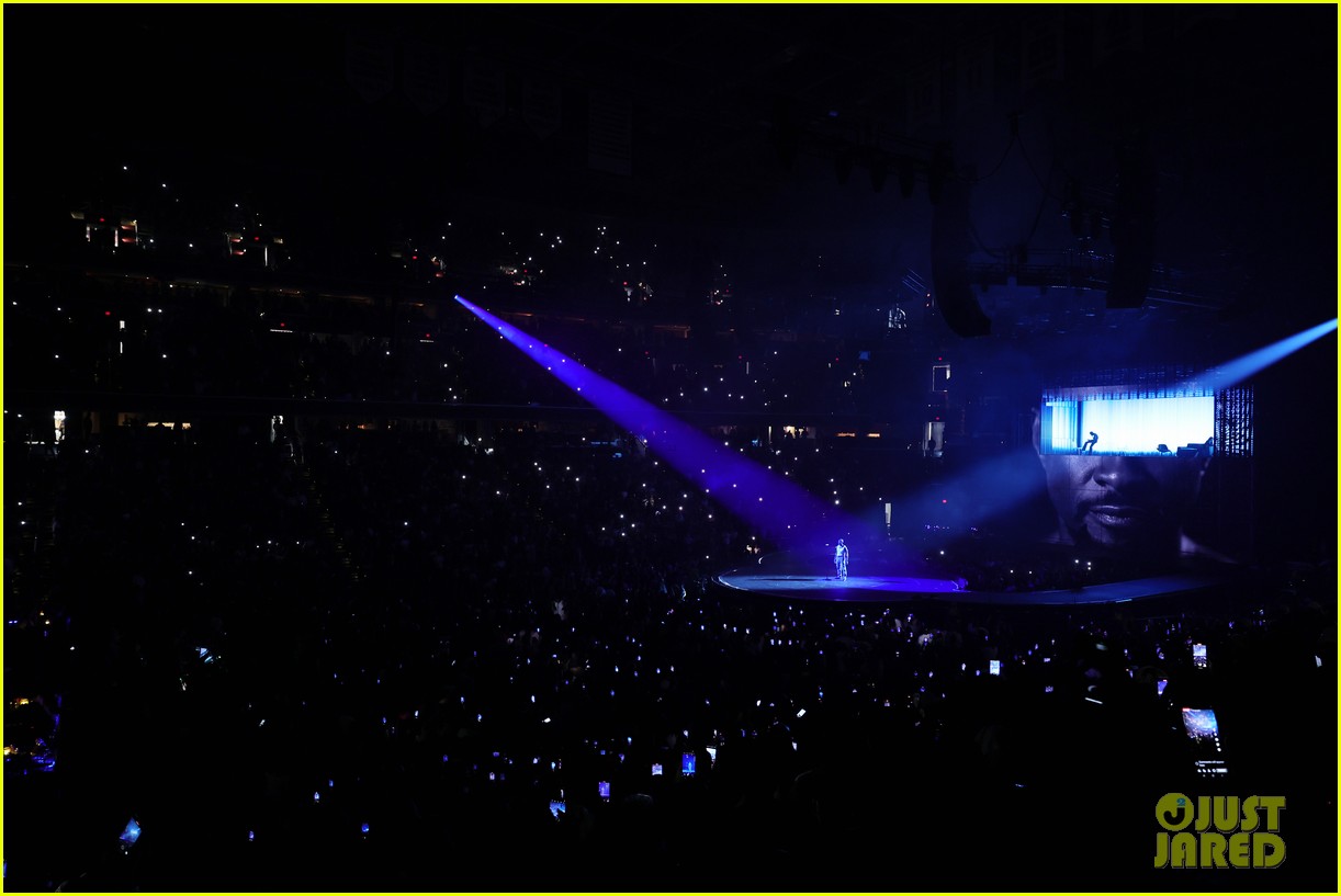 Usher Setlist Revealed for 2024 Past Present Future Tour After First ...