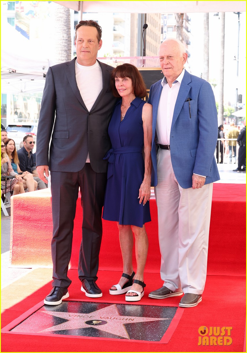 Vince Vaughn Gets Support from Wife Kyla Weber & Their Two Kids as He's ...