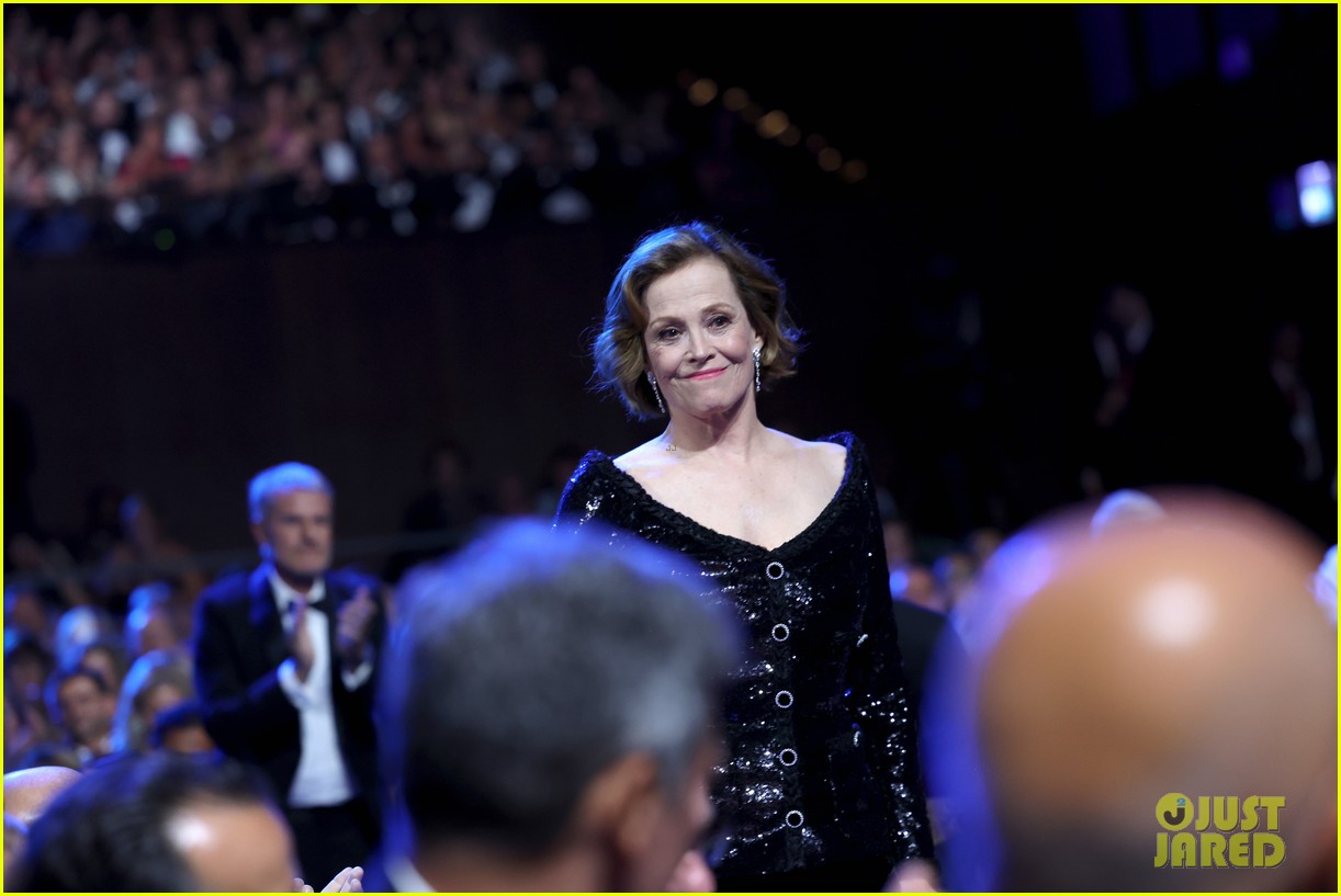 Sigourney Weaver Makes Rare Appearance with Child Shar Simpson While ...