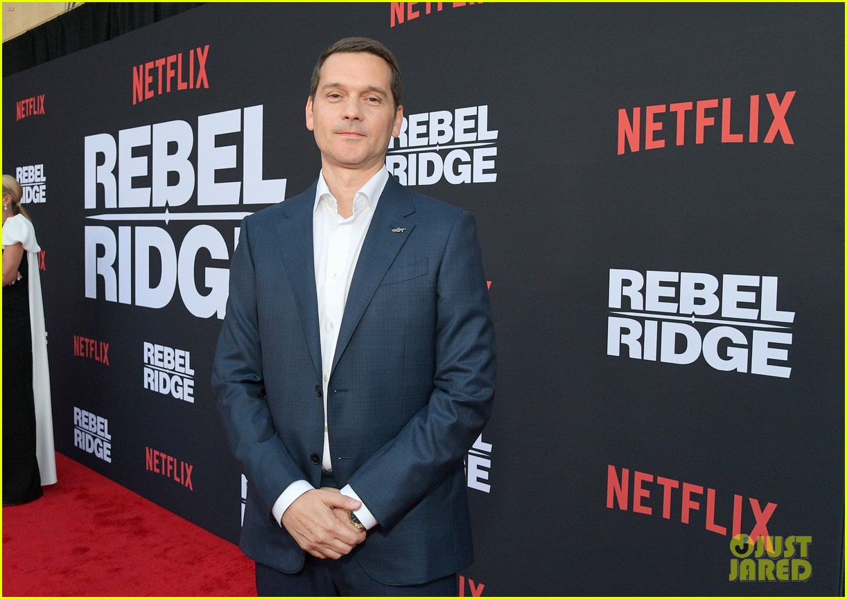 Aaron Pierre Explains How 'Rebel Ridge' Helped Him Prepare to Play ...