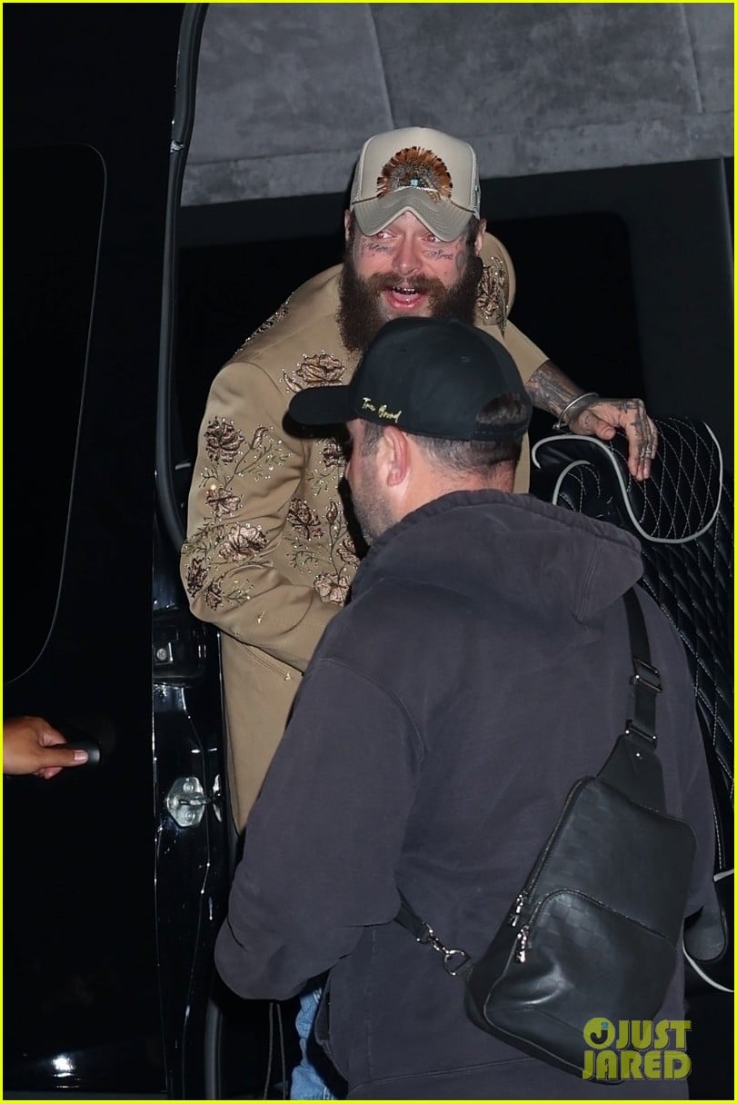 Taylor Swift Joins Post Malone, Flavor Flav, Sabrina Carpenter, & More ...