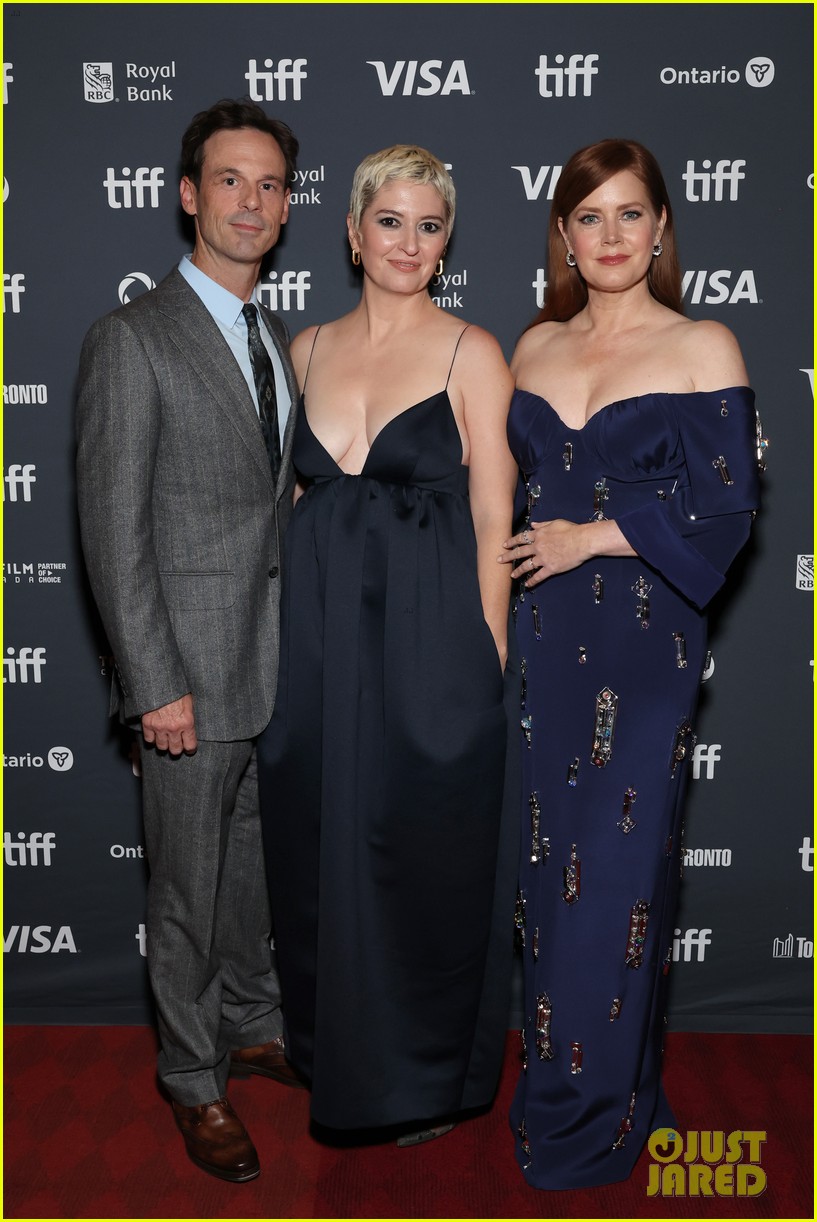 Amy Adam's 14-Year-Old Daughter Aviana Makes Red Carpet Debut at ...