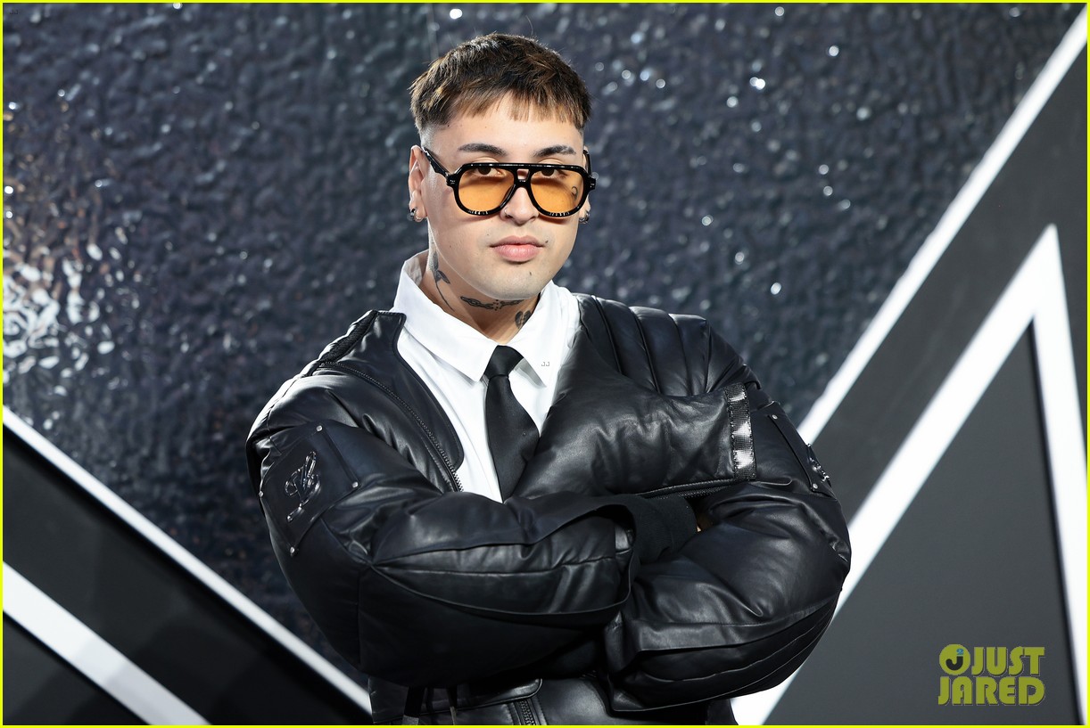 Anitta Wears Bridal Look to MTV VMAs 2024, Teases Upcoming News!: Photo ...