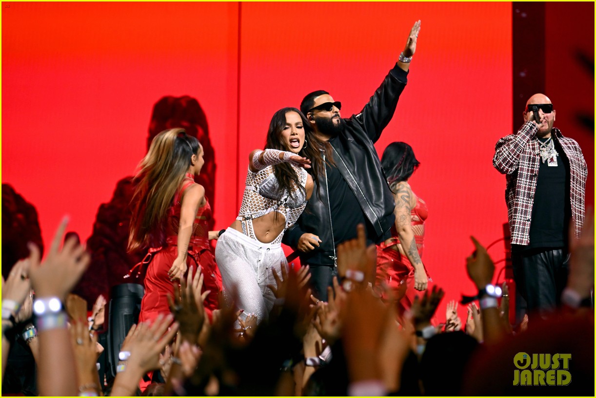 Anitta Debuts 'Paradise' Song With Fat Joe & DJ Khaled at MTV VMAs 2024 ...