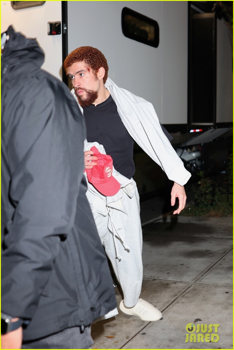 Austin Butler & Bad Bunny Get to Work on New Movie 'Caught Stealing ...