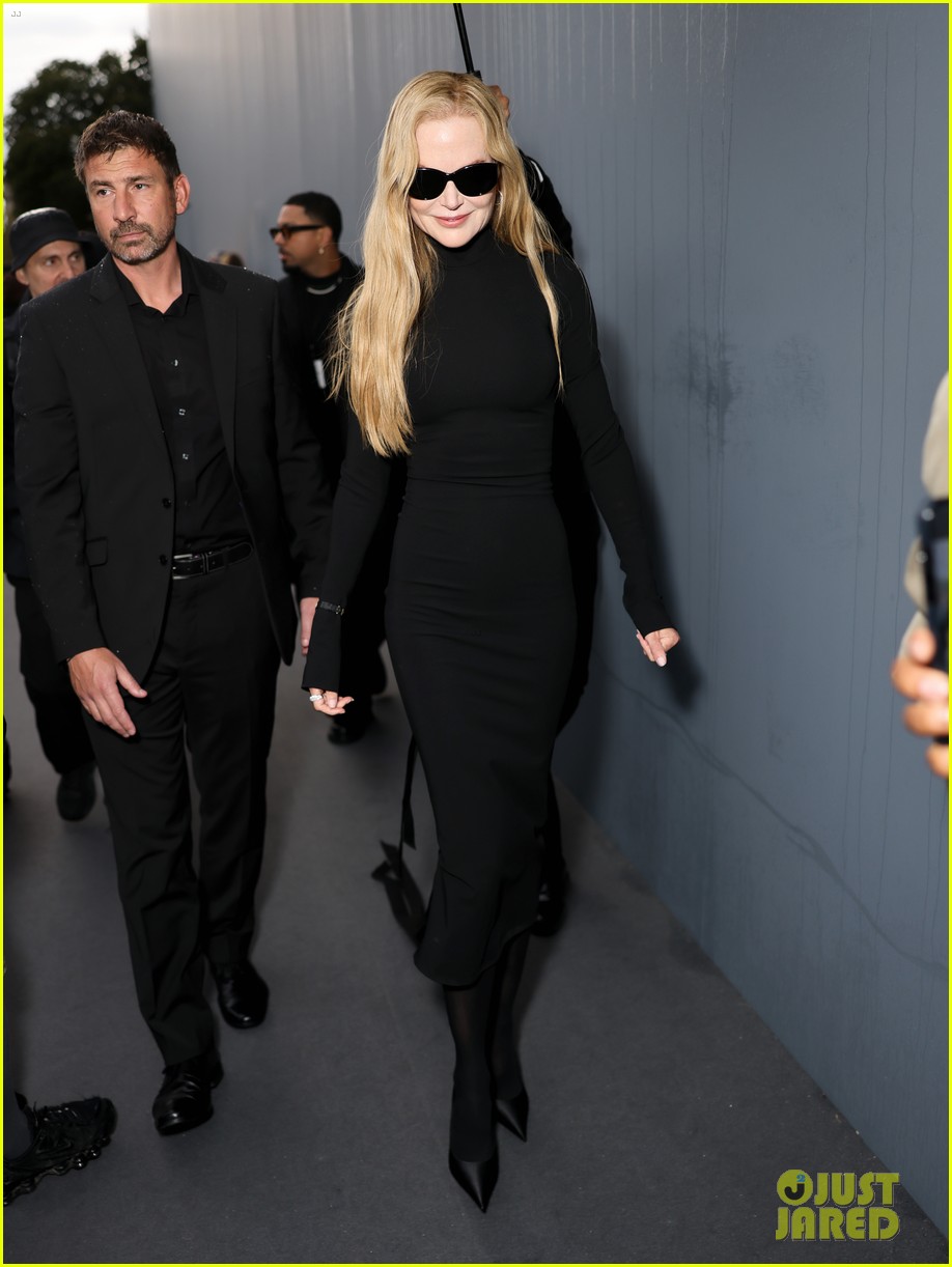 Nicole Kidman, Katy Perry, Lindsay Lohan, & More Attend Balenciaga ...