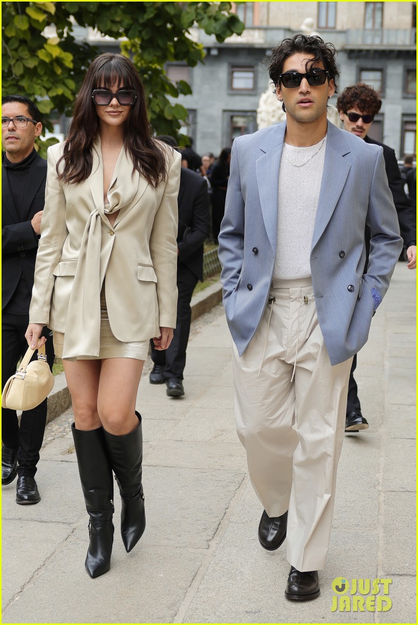 David Beckham & Michele Morrone Look Handsome at Boss Fashion Show in ...