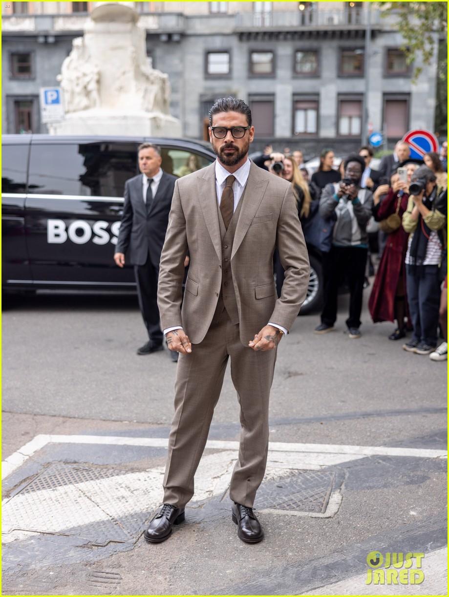 David Beckham & Michele Morrone Look Handsome at Boss Fashion Show in ...