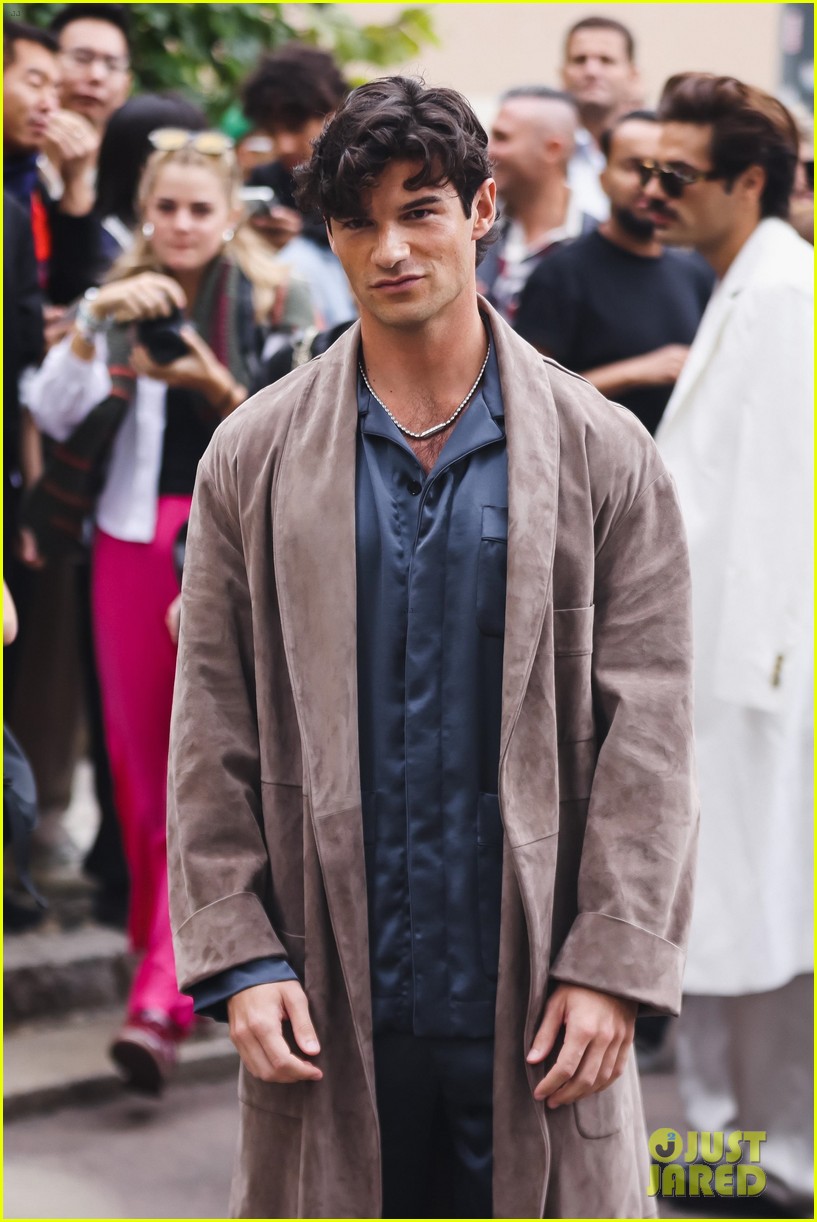 David Beckham & Michele Morrone Look Handsome at Boss Fashion Show in ...