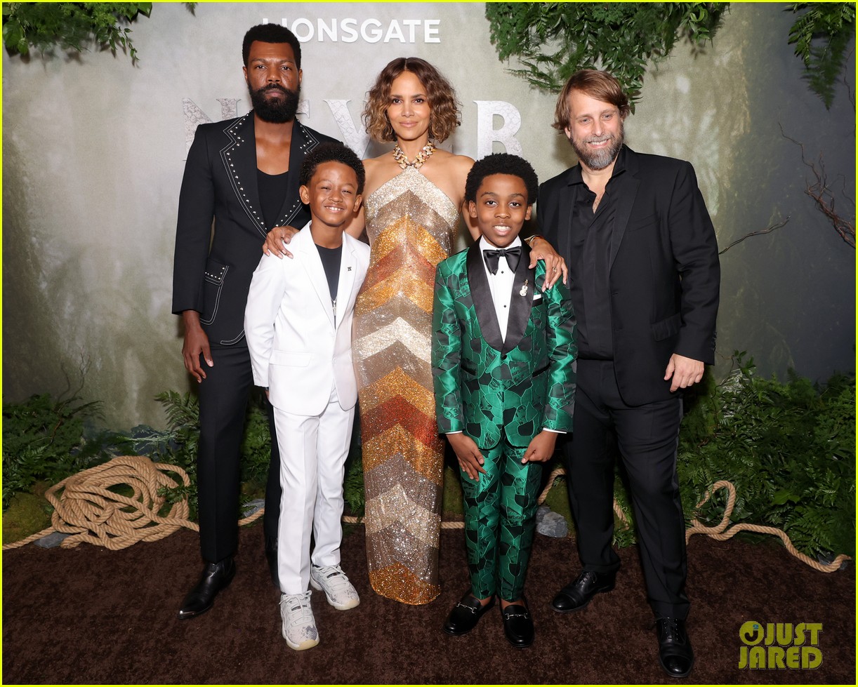 Halle Berry Joins Young Co-Stars Percy Daggs IV & Anthony B. Jenkins at ...