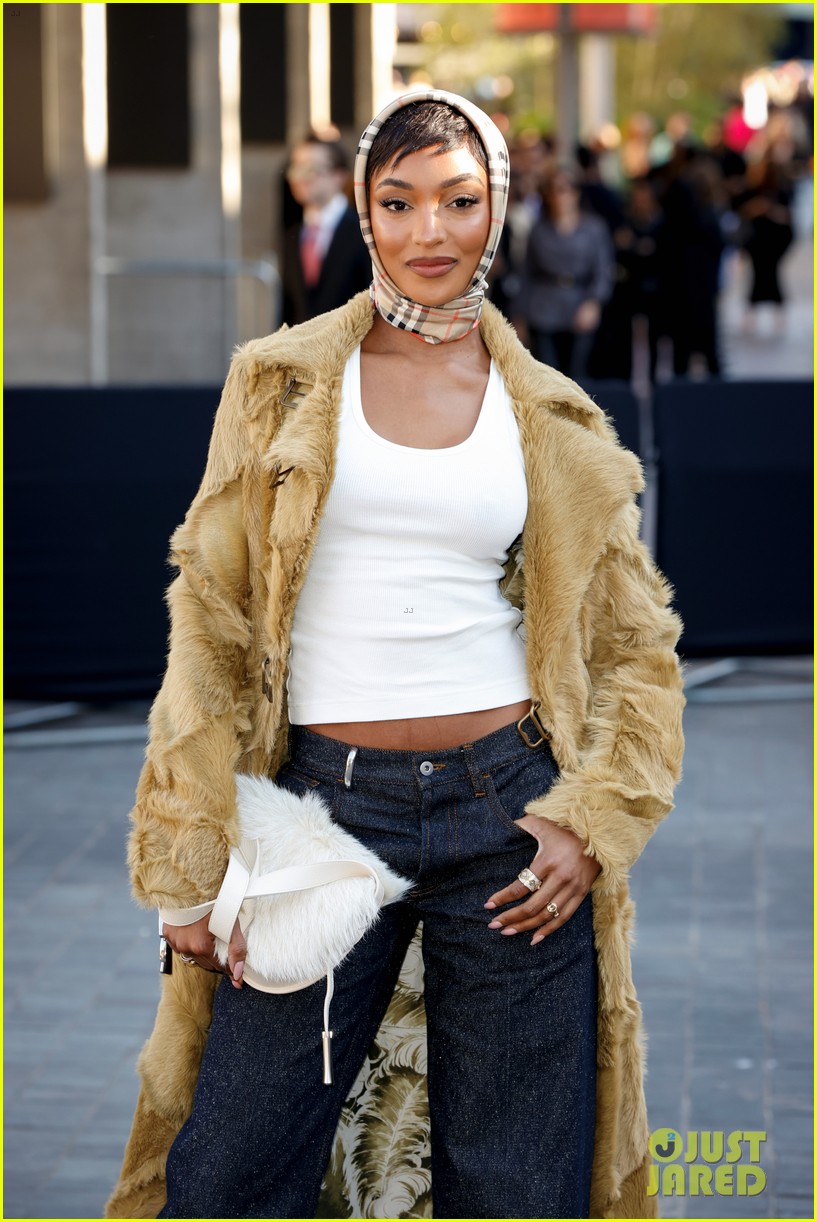 Gabrielle Union, Barry Keoghan, & More Stars Step Out for Burberry ...