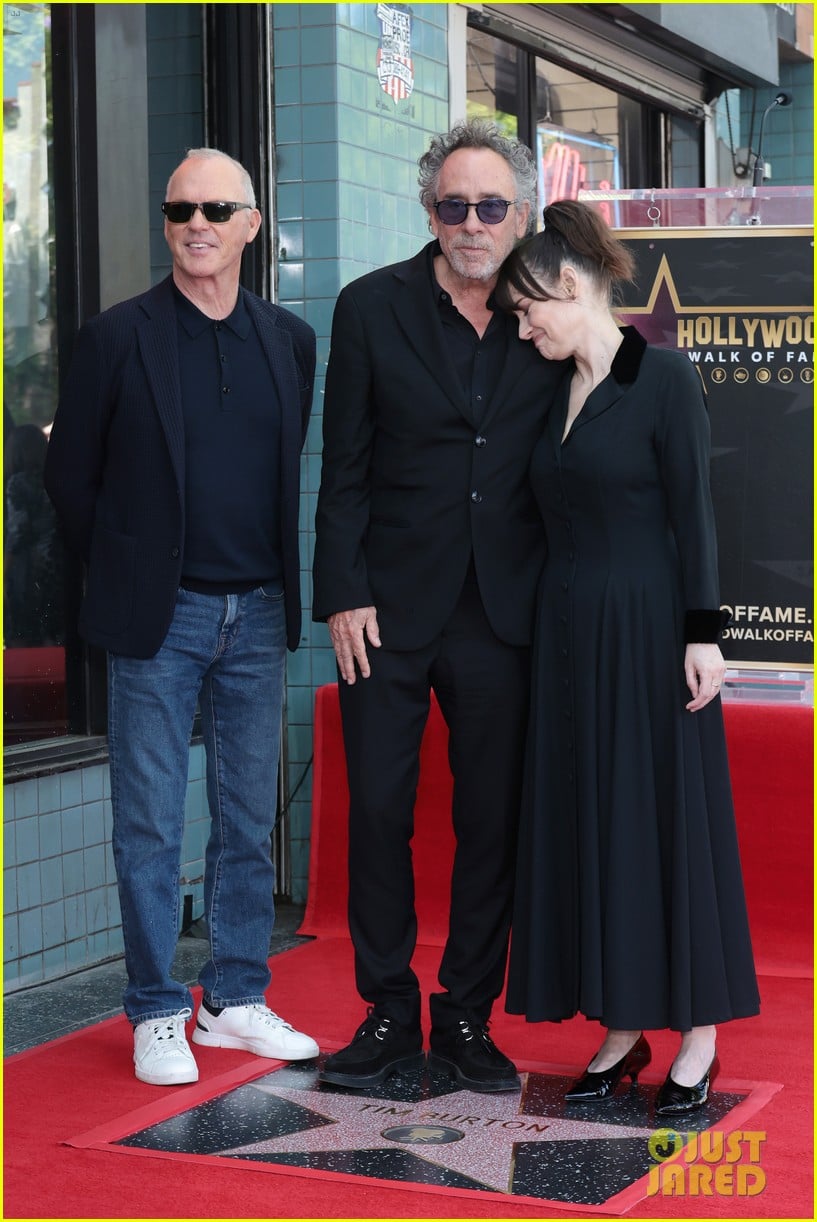 Michael Keaton & Winona Ryder Help Honor Tim Burton With Star On ...