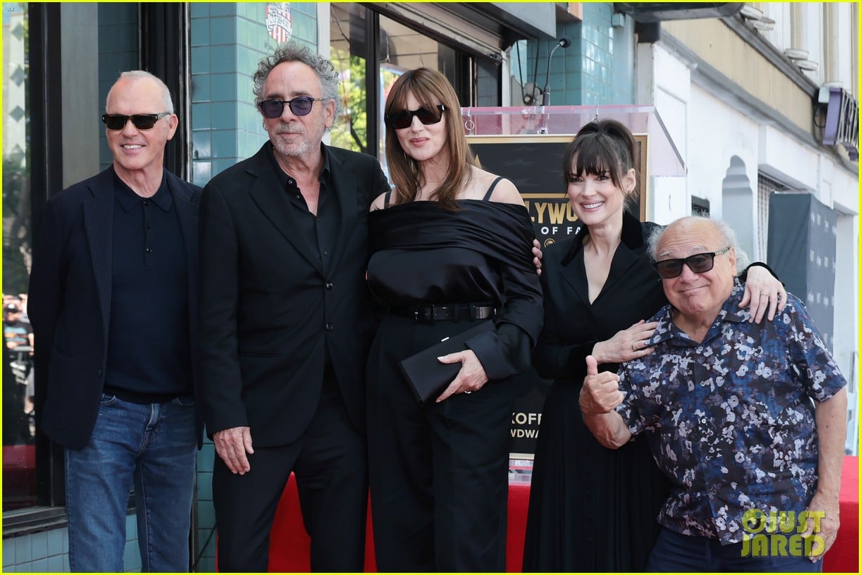 Michael Keaton & Winona Ryder Help Honor Tim Burton With Star On ...