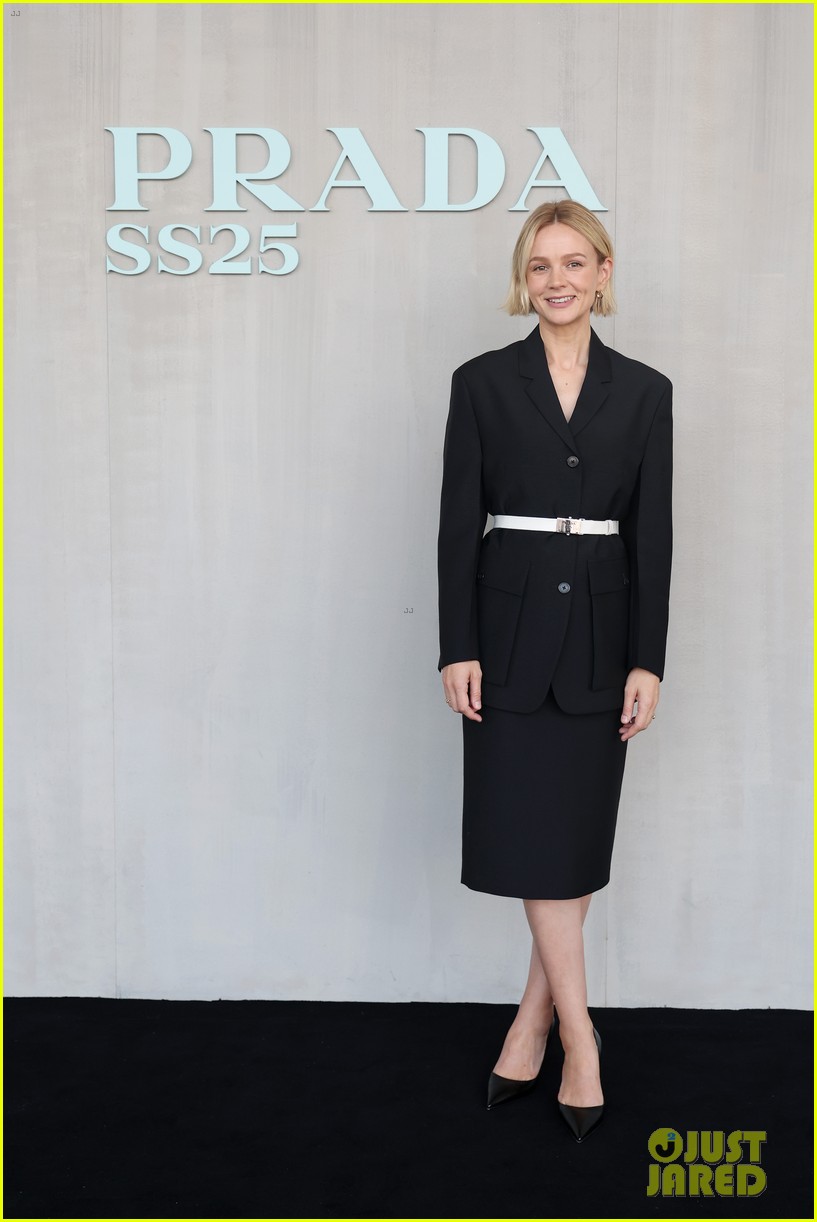 Carey Mulligan Sits Front Row with Maya Hawke at Prada Fashion Show in ...