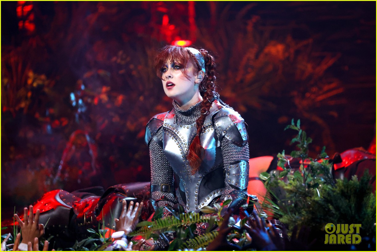 Chappell Roan Brings Medieval Times to Life with VMAs 2024 Performance of 'Good Luck, Babe ...