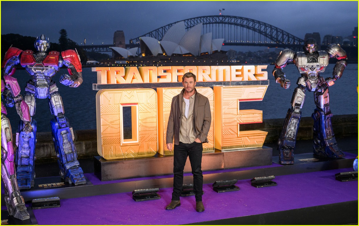 Chris Hemsworth & Brian Tyree Henry Attend 'Transformers One' Photocall at Sydney: Photo 5074944 ...