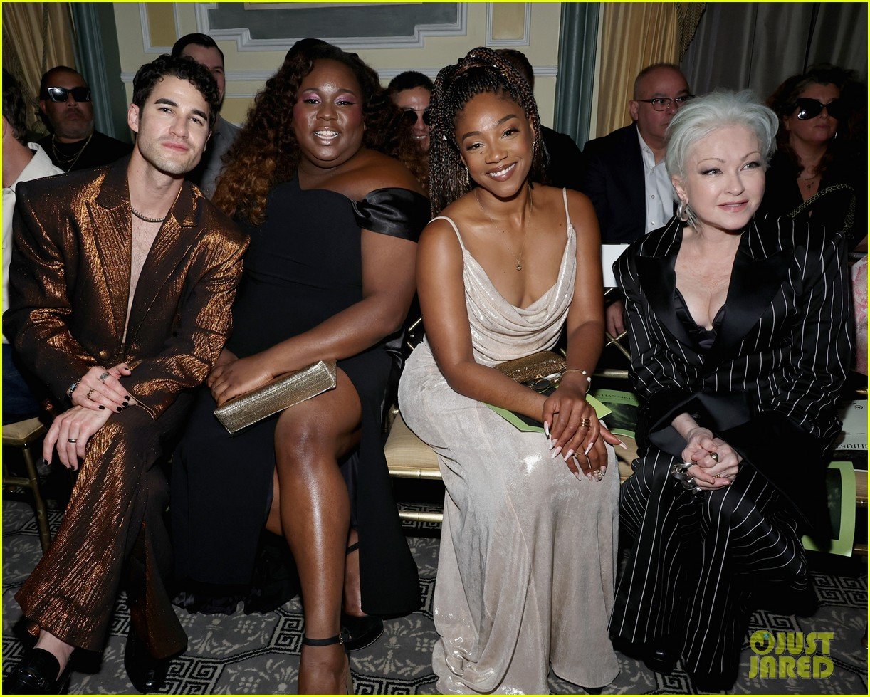 Darren Criss & Alex Newell Are All Smiles for 'Glee' Reunion at ...