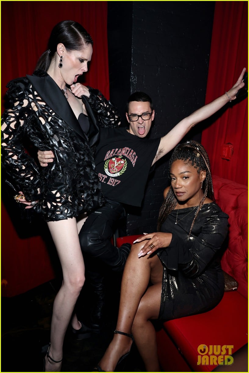 Darren Criss & Alex Newell Are All Smiles for 'Glee' Reunion at ...