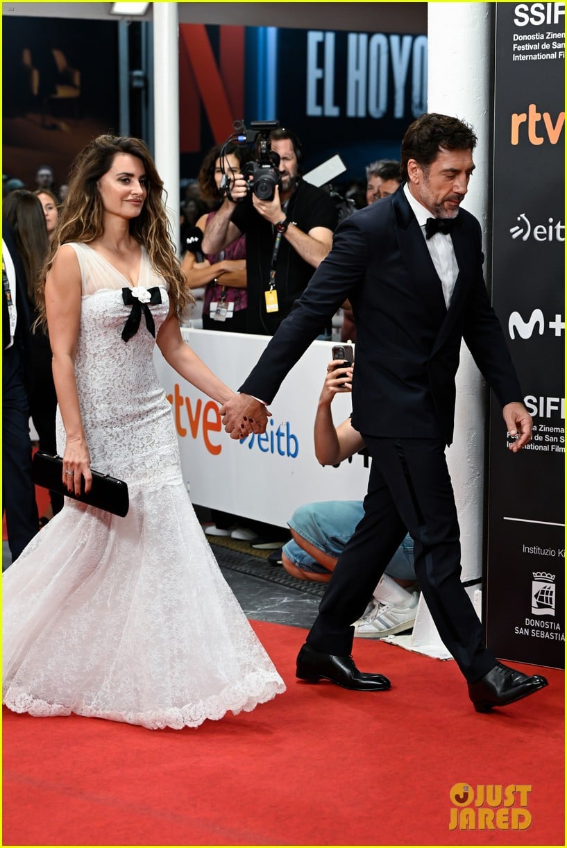 Javier Bardem Says Sweetest Things About Wife Penelope Cruz While ...