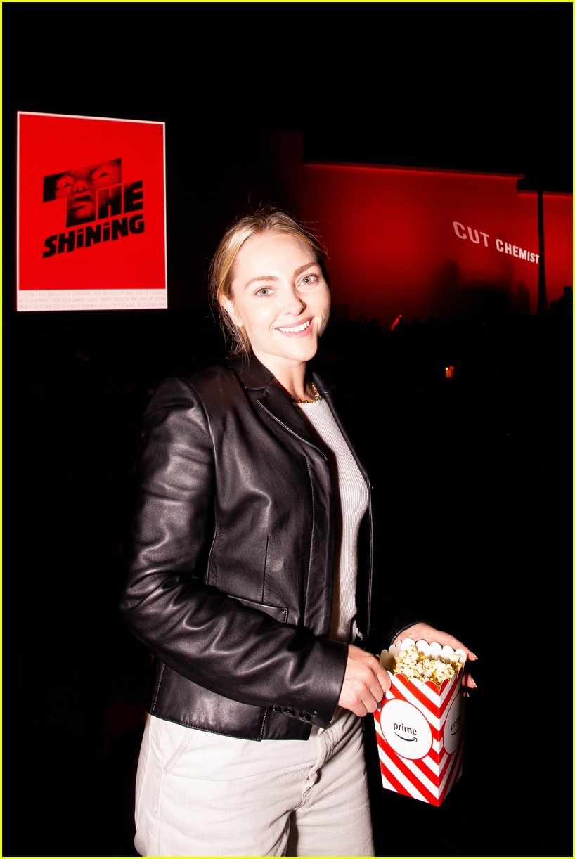 Daisy Edgar-Jones & AnnaSophia Robb Enjoyed Graveyard Movie Screenings ...
