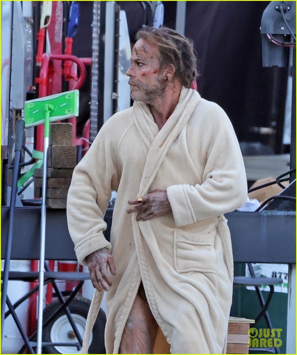 Peter Dinklage & Stephen Dorff Are Unrecognizable in First Photos from ...