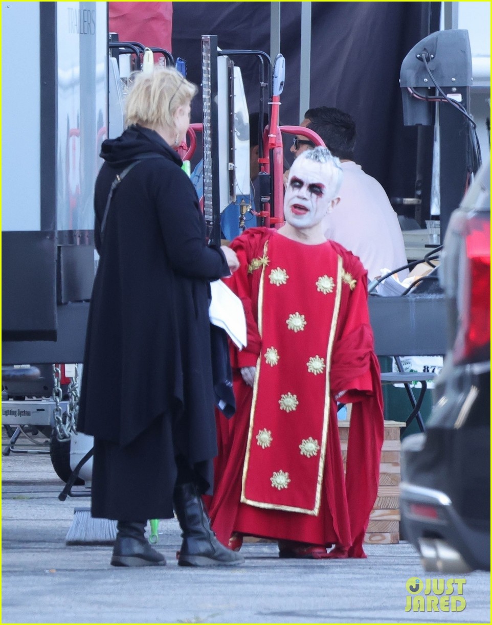 Peter Dinklage & Stephen Dorff Are Unrecognizable in First Photos from ...