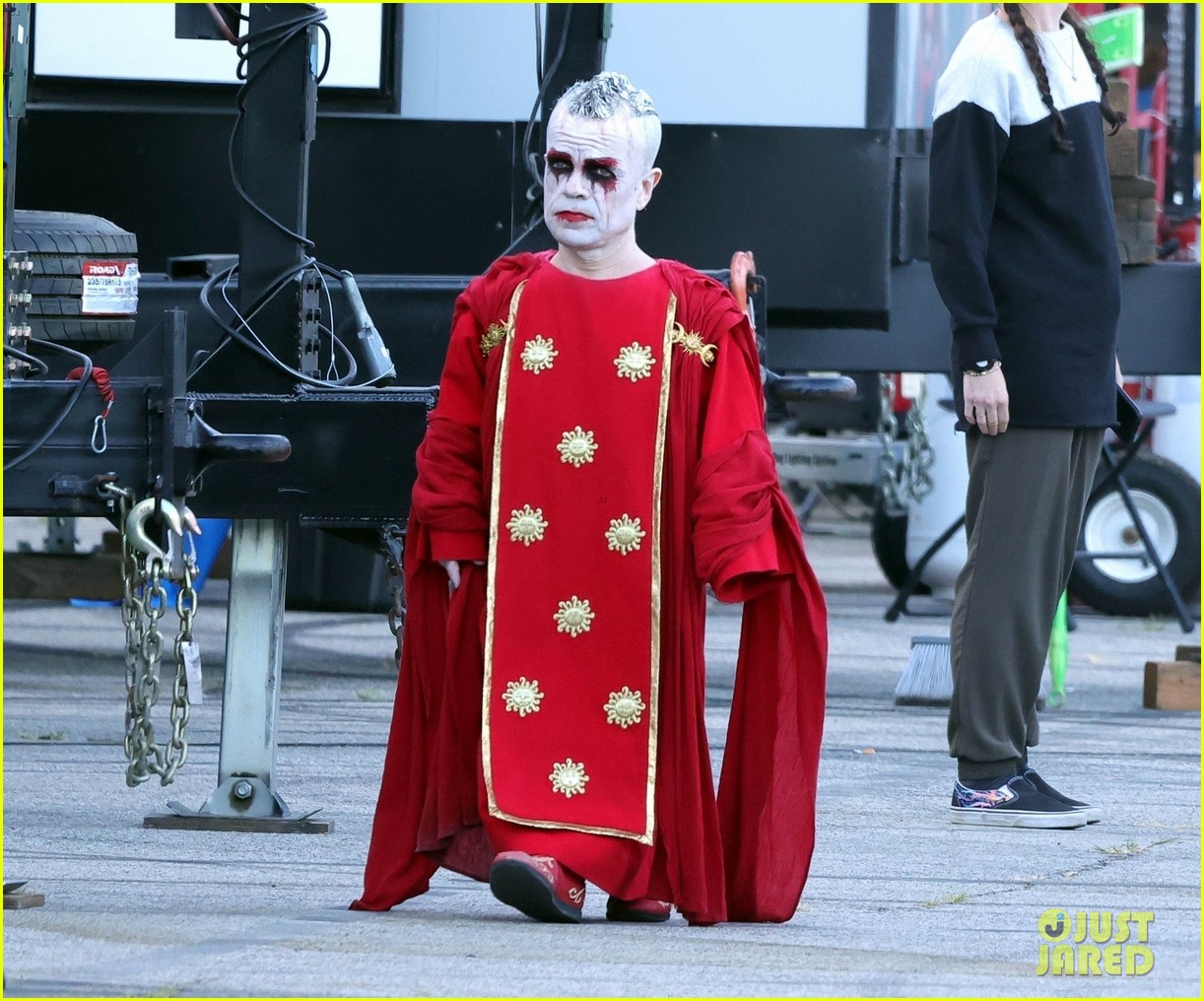 Peter Dinklage & Stephen Dorff Are Unrecognizable in First Photos from ...