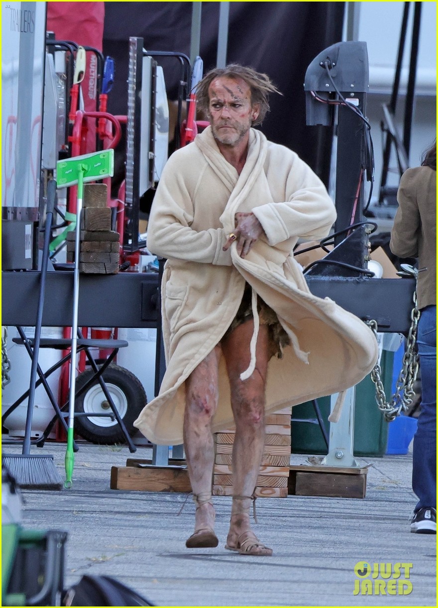 Peter Dinklage & Stephen Dorff Are Unrecognizable in First Photos from ...