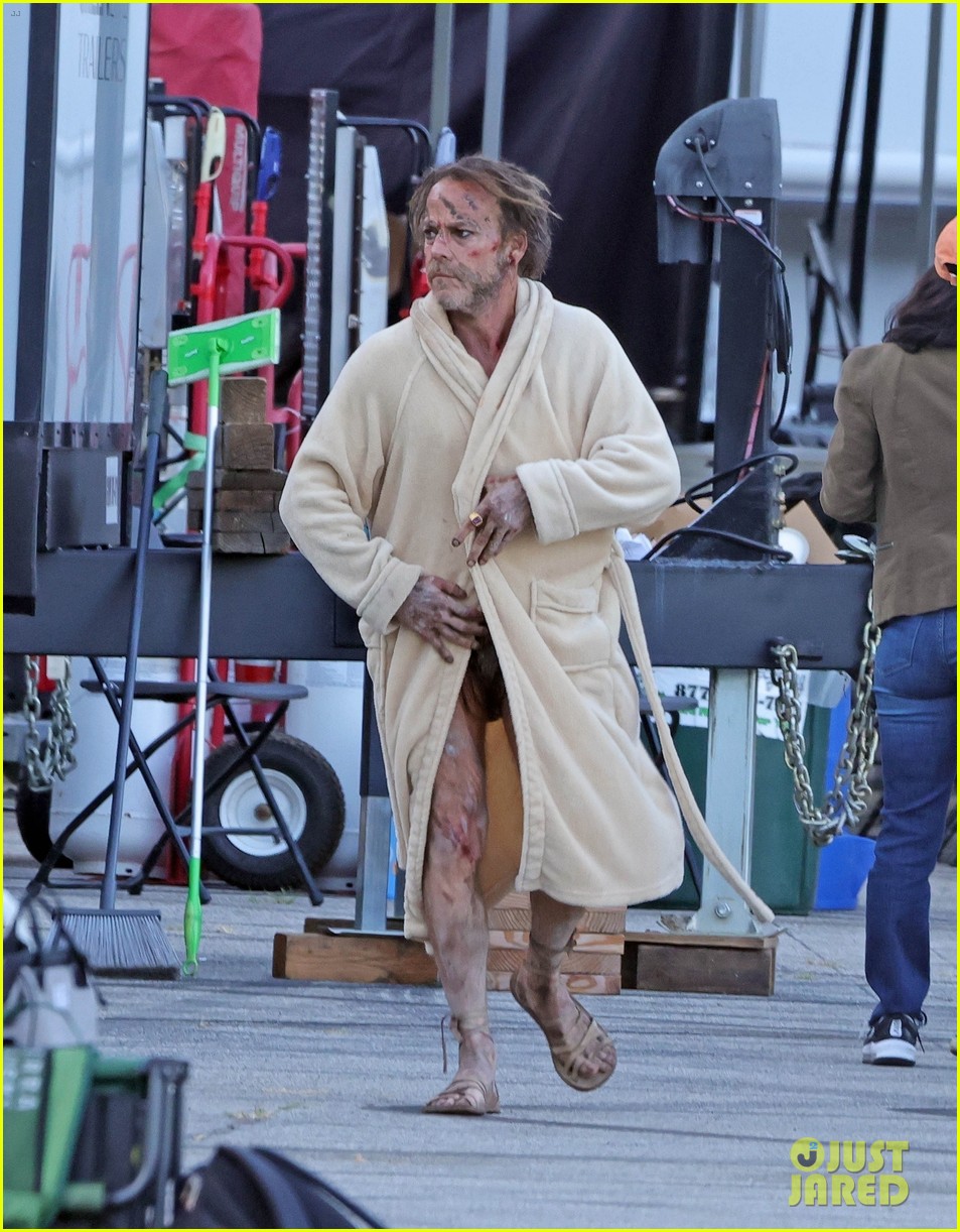 Peter Dinklage & Stephen Dorff Are Unrecognizable in First Photos from ...