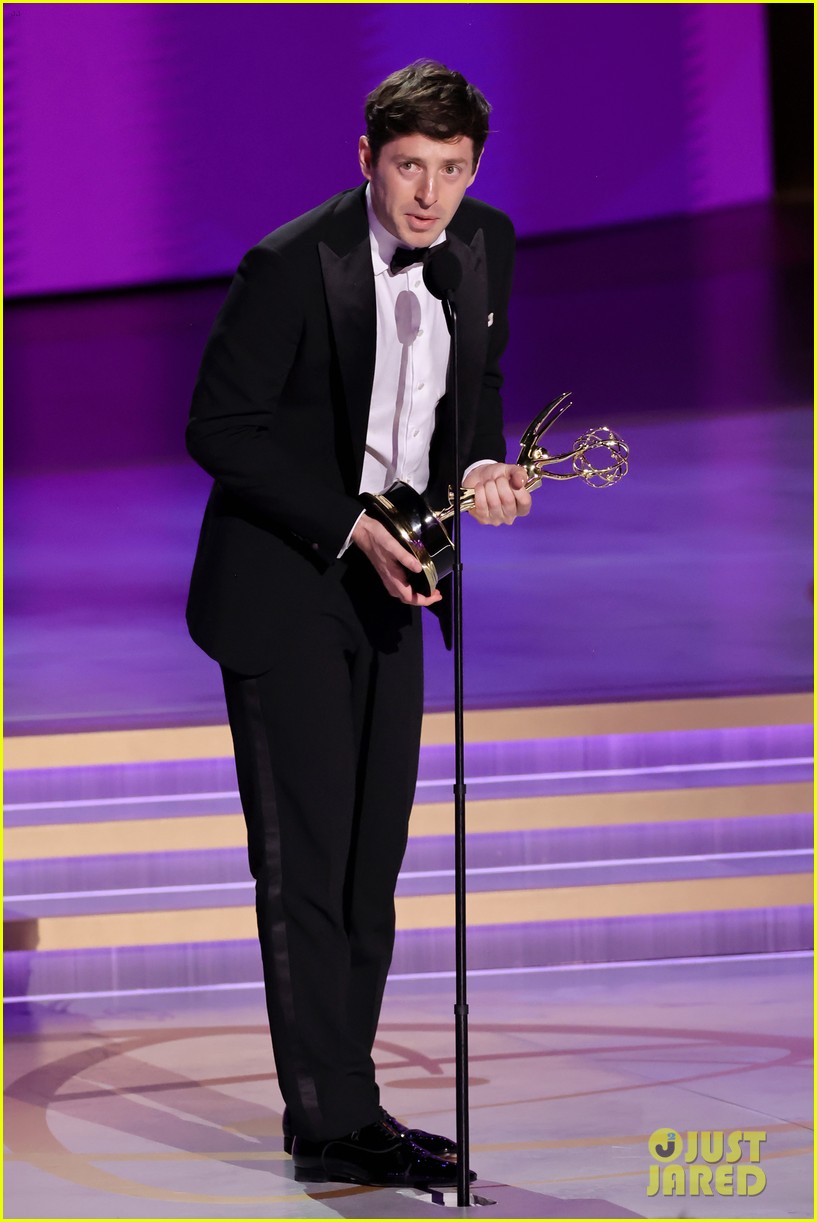 'Just For Us' Comedian Alex Edelman Gives Emotional Speech After ...