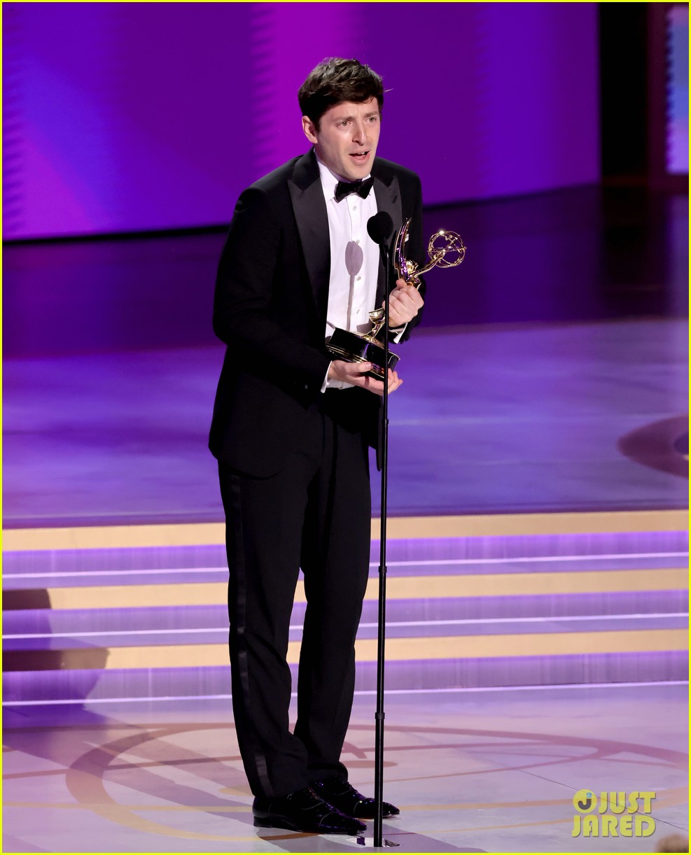 'Just For Us' Comedian Alex Edelman Gives Emotional Speech After ...