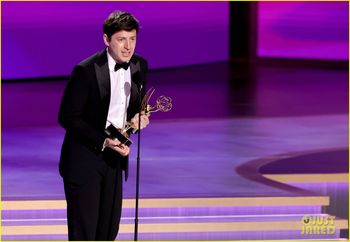 'Just For Us' Comedian Alex Edelman Gives Emotional Speech After ...