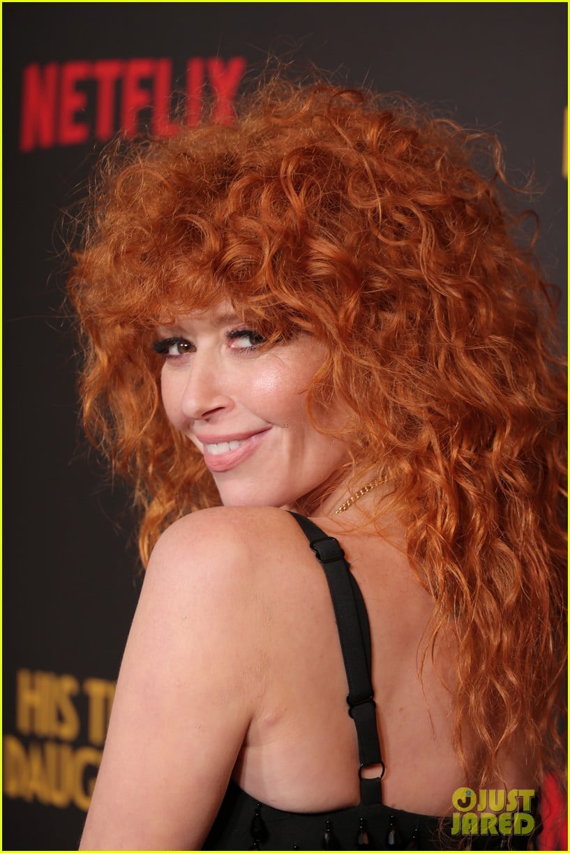 Natasha Lyonne, Elizabeth Olsen & Carrie Coon Share a Laugh at 'His ...