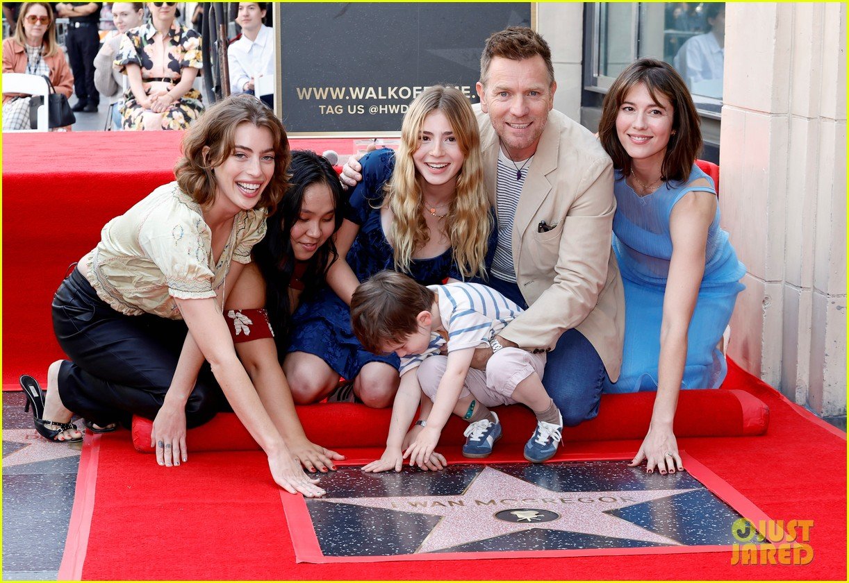 Ewan McGregor Reunites With Hayden Christensen, Celebrates His Walk of ...