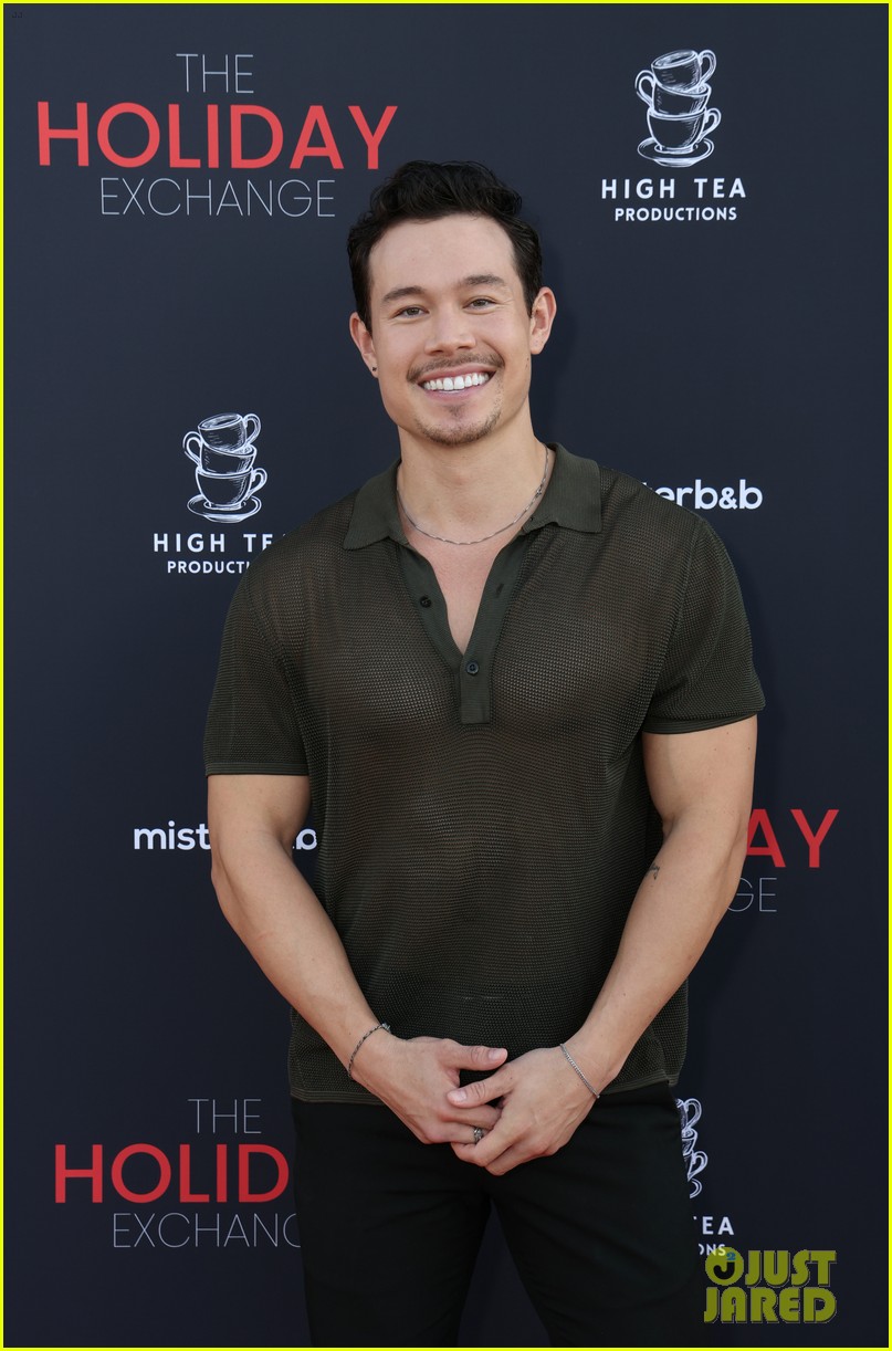 Broadway Couple Taylor Frey & Kyle Dean Massey Premiere Their New Rom ...