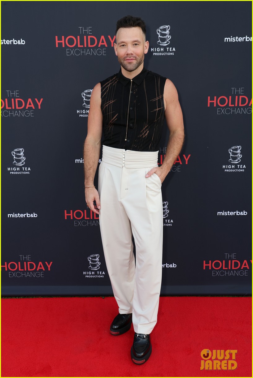 Broadway Couple Taylor Frey & Kyle Dean Massey Premiere Their New Rom ...