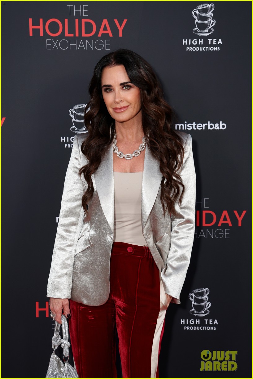 Broadway Couple Taylor Frey & Kyle Dean Massey Premiere Their New Rom ...