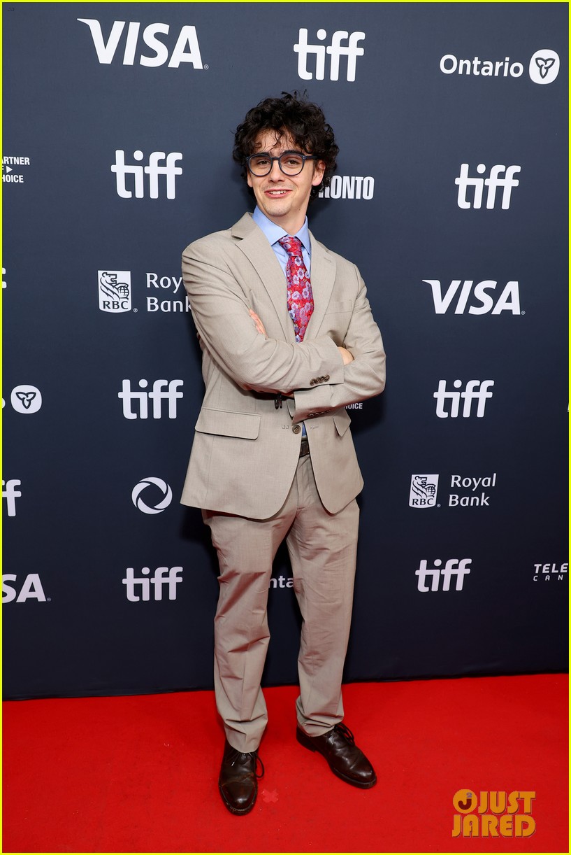 Kate Mara & Paul Rudd Join Forces at 'Friendship' Premiere During TIFF ...