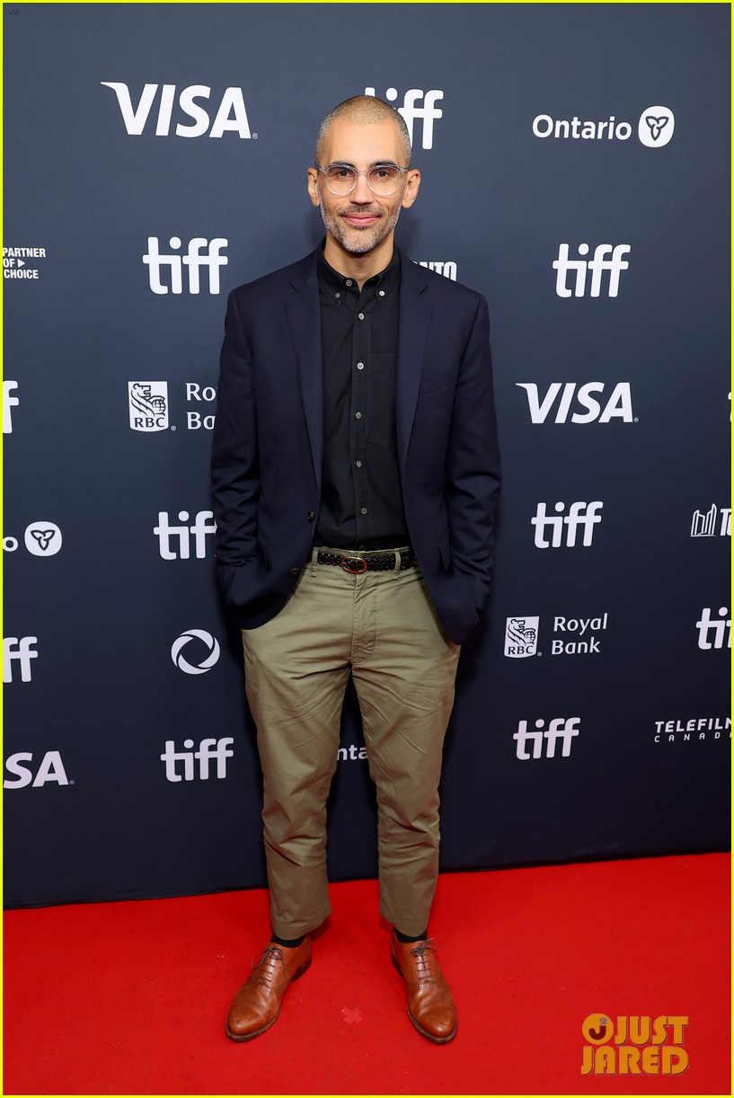 Kate Mara & Paul Rudd Join Forces at 'Friendship' Premiere During TIFF ...