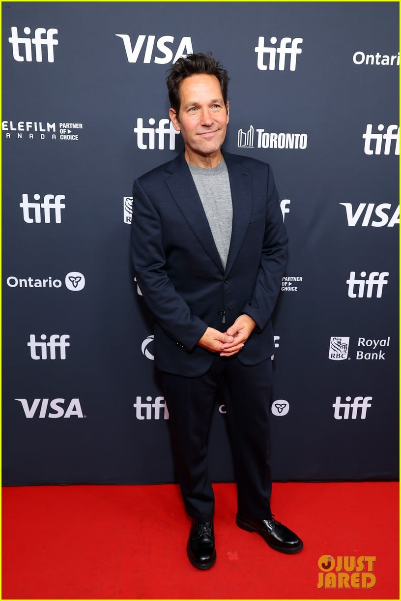 Kate Mara & Paul Rudd Join Forces at 'Friendship' Premiere During TIFF ...